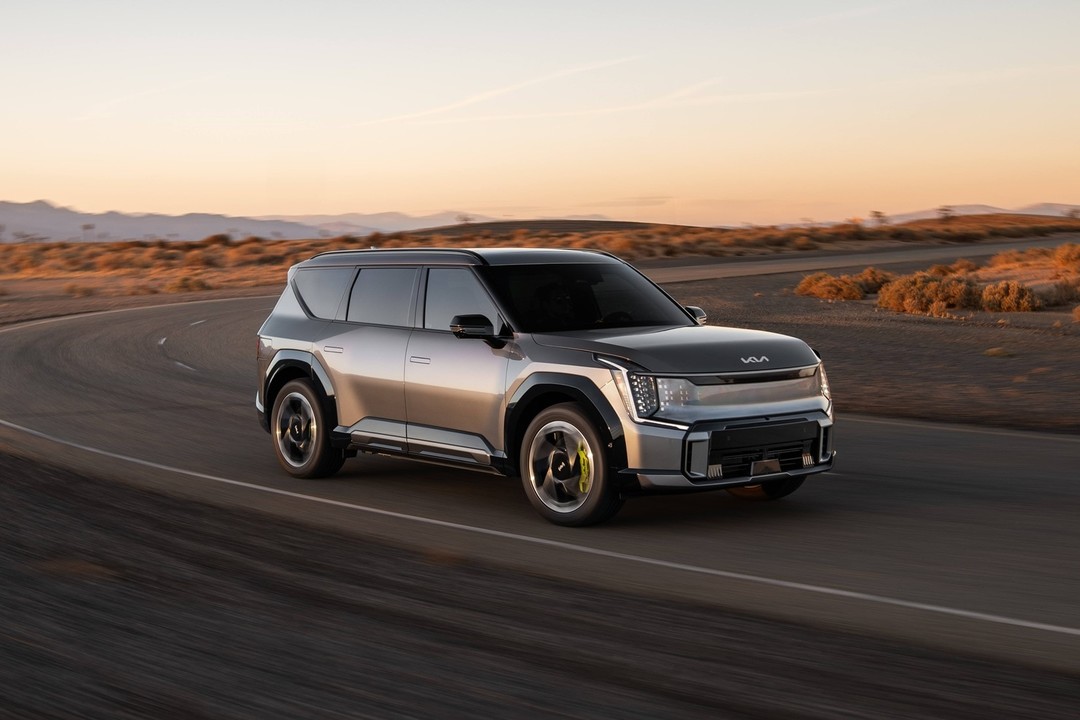 EV9 GT 유럽형 모델 스펙 공개…563km 주행+급속충전 지원